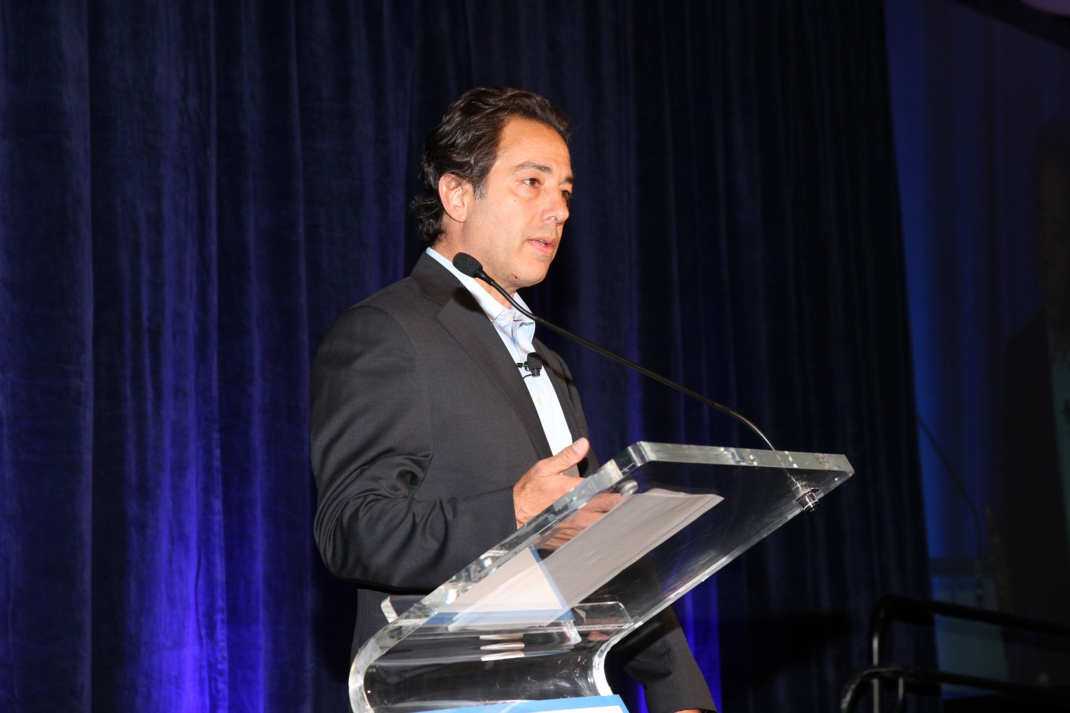 Luke-Visconti-opening-remarks-tight - Best Finance Blog