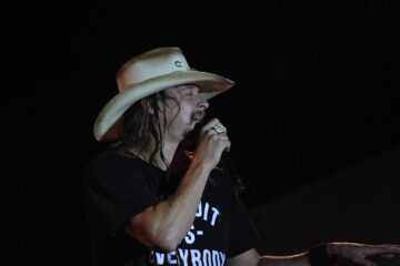 Facts About Kid Rock: Country’s Controversial Singer! - Best Finance Blog